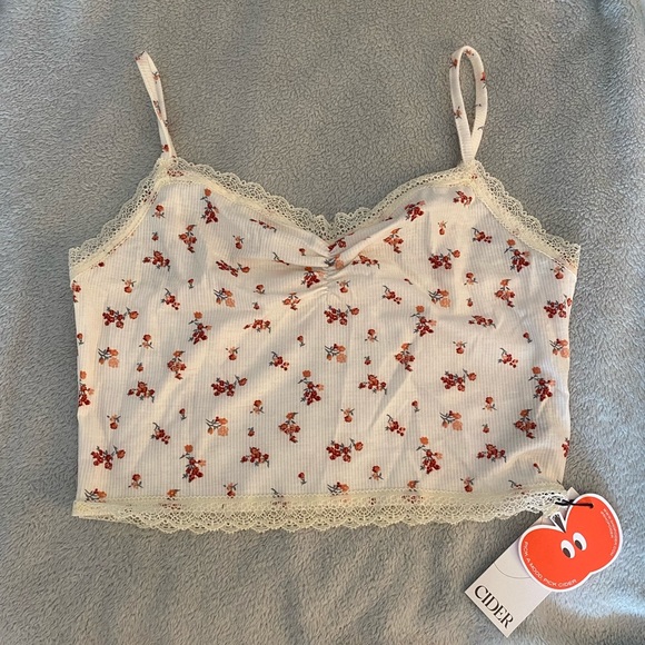 Cider | Tops | Nwt Cider Floral Crop Top | Poshmark